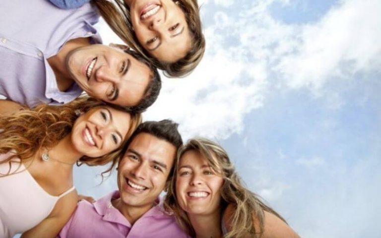 HOW TO MAKE NEW FRIENDS ? 3 essential steps to finally make friends