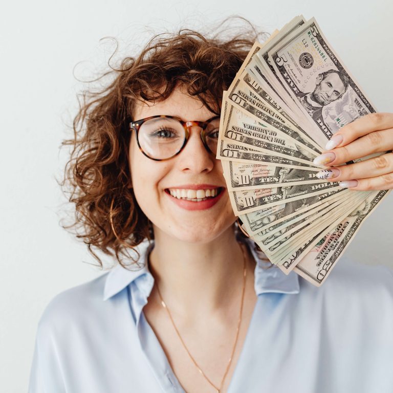 The best way to manifest money with the law of attraction ...